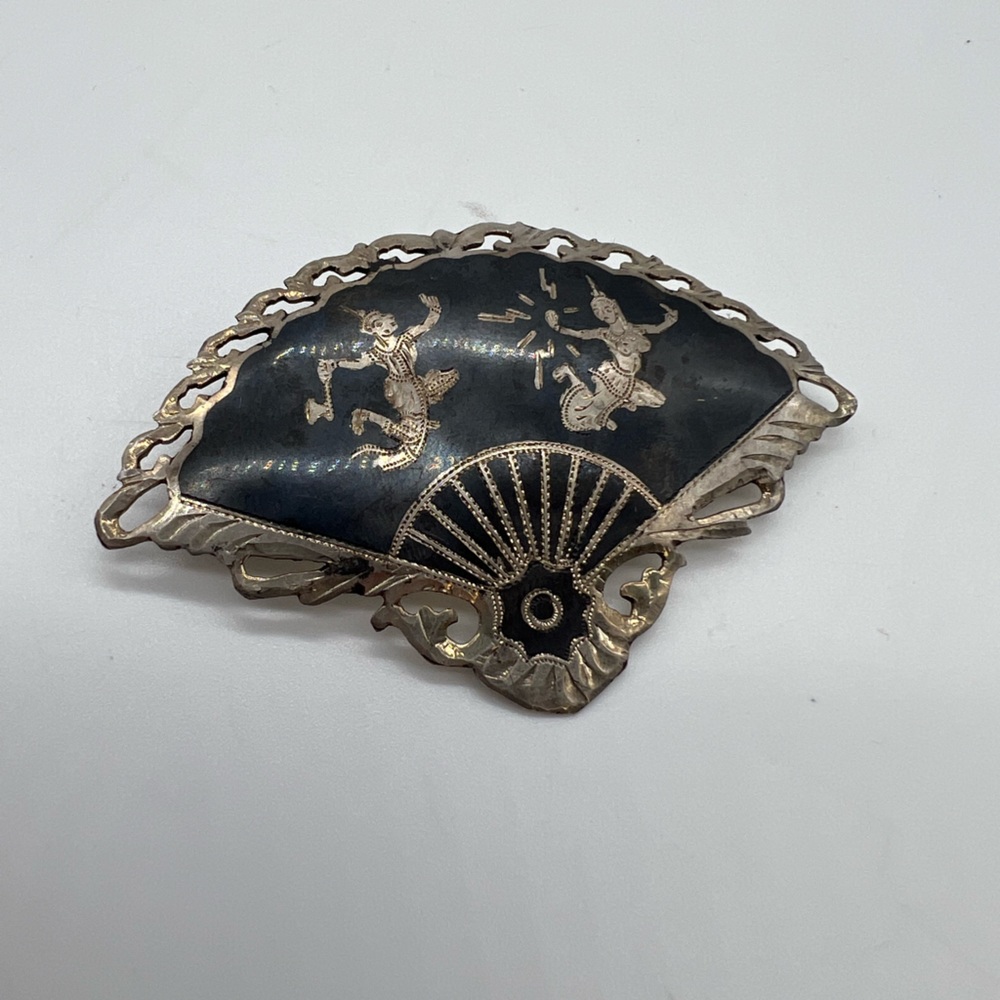Vintage Siam Sterling Fan Brooch - Gem